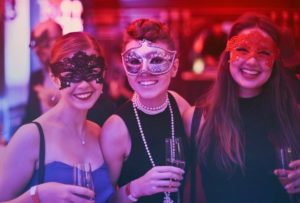 10 Bar Promotion Ideas to Boost Sales (Even on Weekdays!) – CandyBar